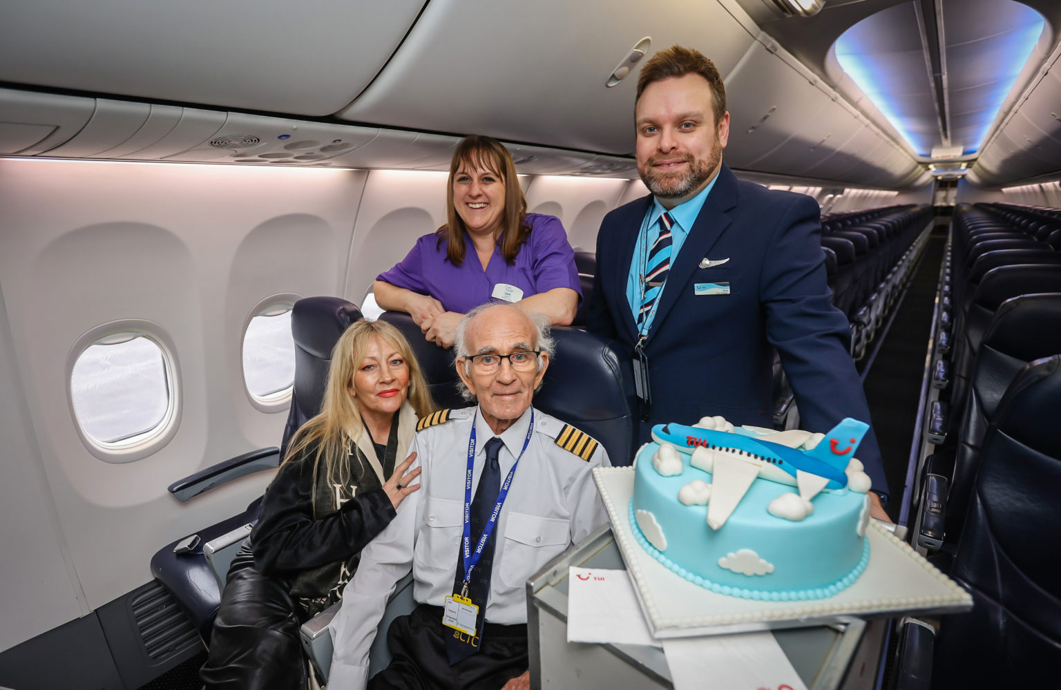 TUI MAKES VETERAN PILOTS BIRTHDAY WISH COME TRUE - Bournemouth Airport